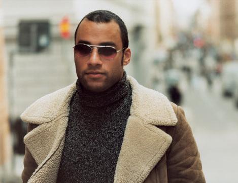 Swedish Stereo: Stephen Simmonds at Nyhetsmorgon