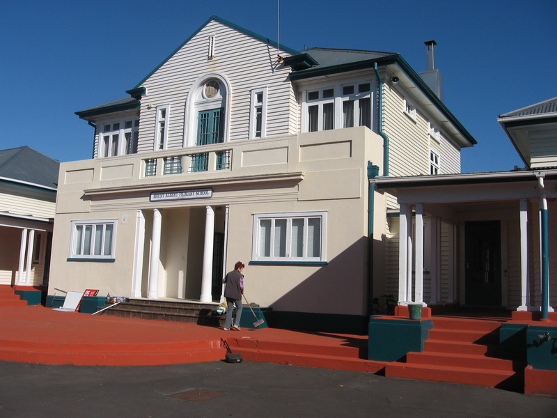 my thoughts, stories and articles: School Makeover 2010