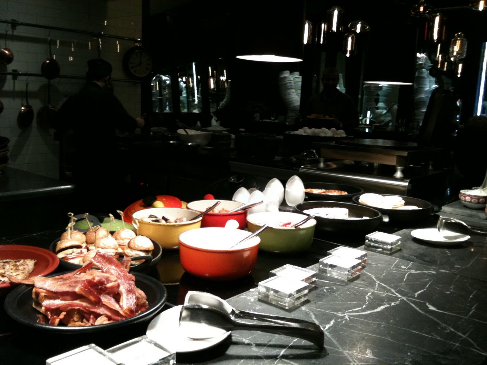 Foodicles: Breakfast Buffet