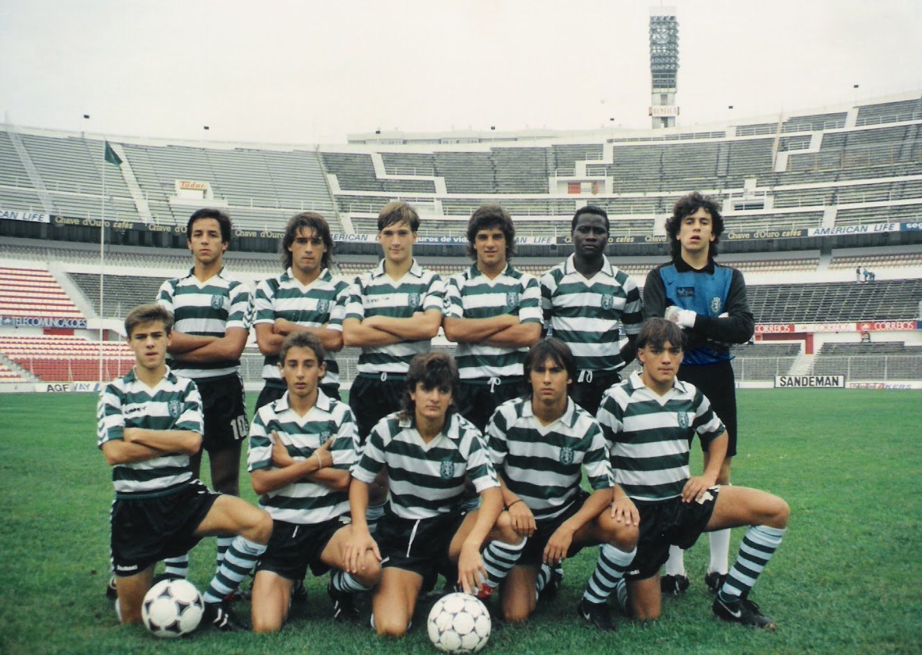 ARMAZÉM LEONINO - SPORTING: Equipa de juvenis do Sporting