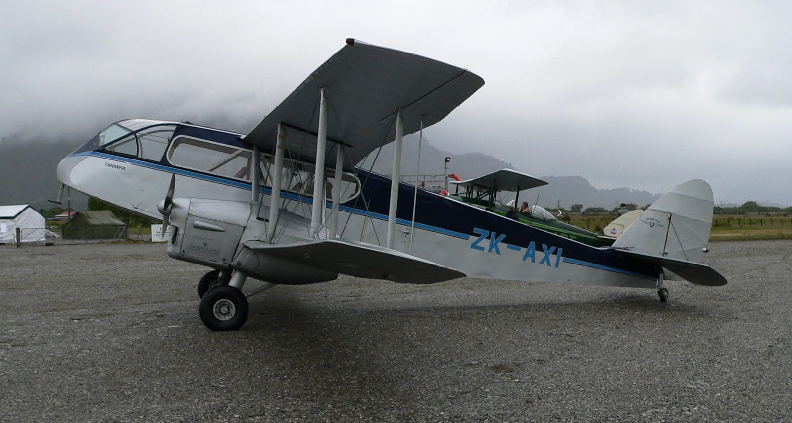 NZ Civil Aircraft: De Havilland DH84 Dragon 2 ZK-AXI