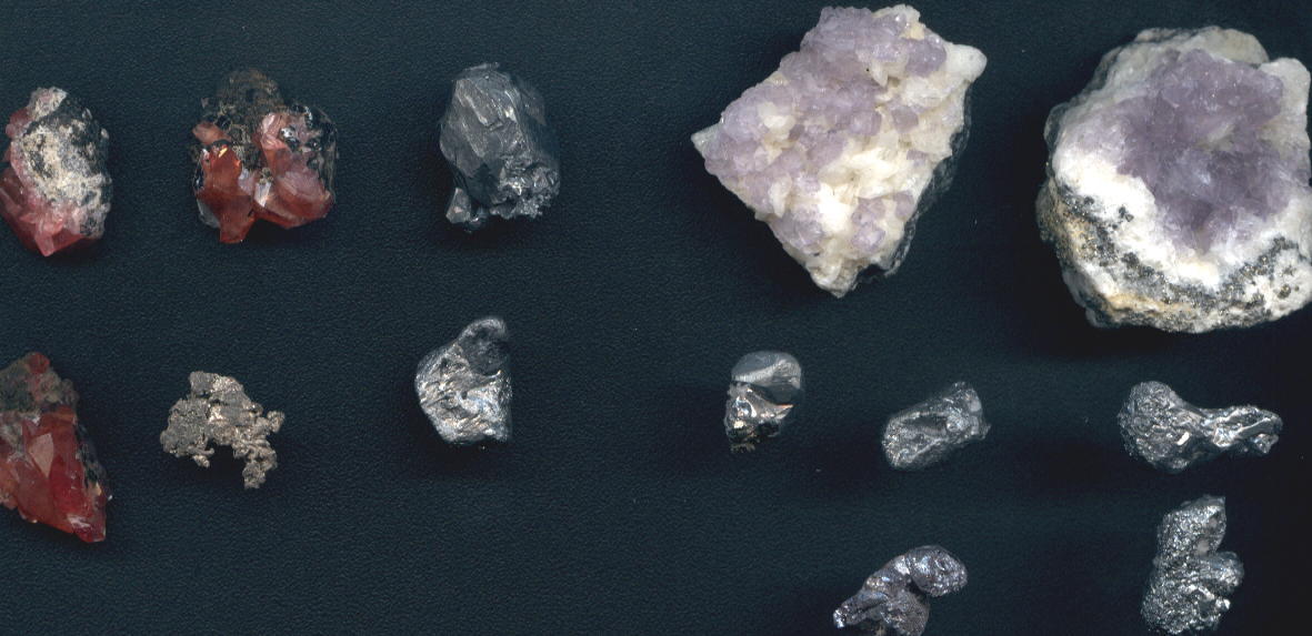 MINERAL SPECIMENS: pyrargirite