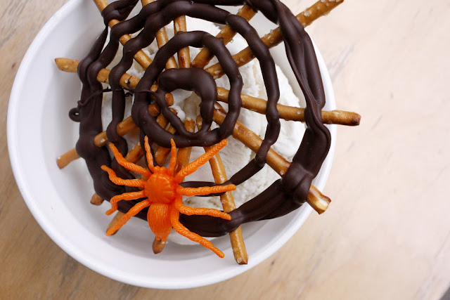 Fast Easy Halloween Spider Web Treat