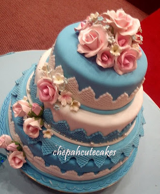 Home Bakery Bangi - Kajang: 3-stacks Blue Fondant