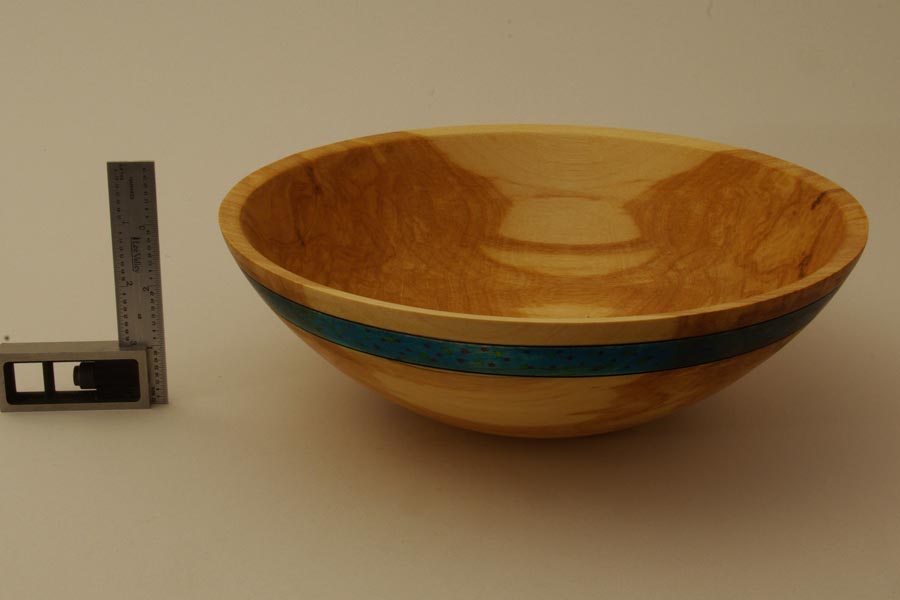 Wood-n-Wonderland: Examples of Small Bowls 5" to 12" Diameter