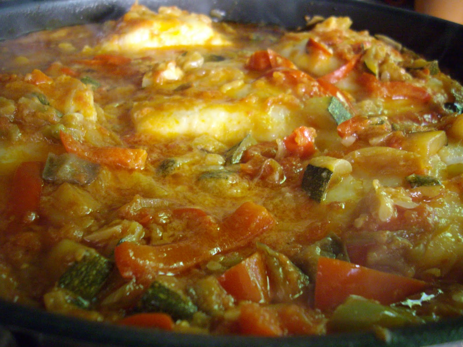 DEL MERCADO AL PLATO: Bacalao con Sanfaina