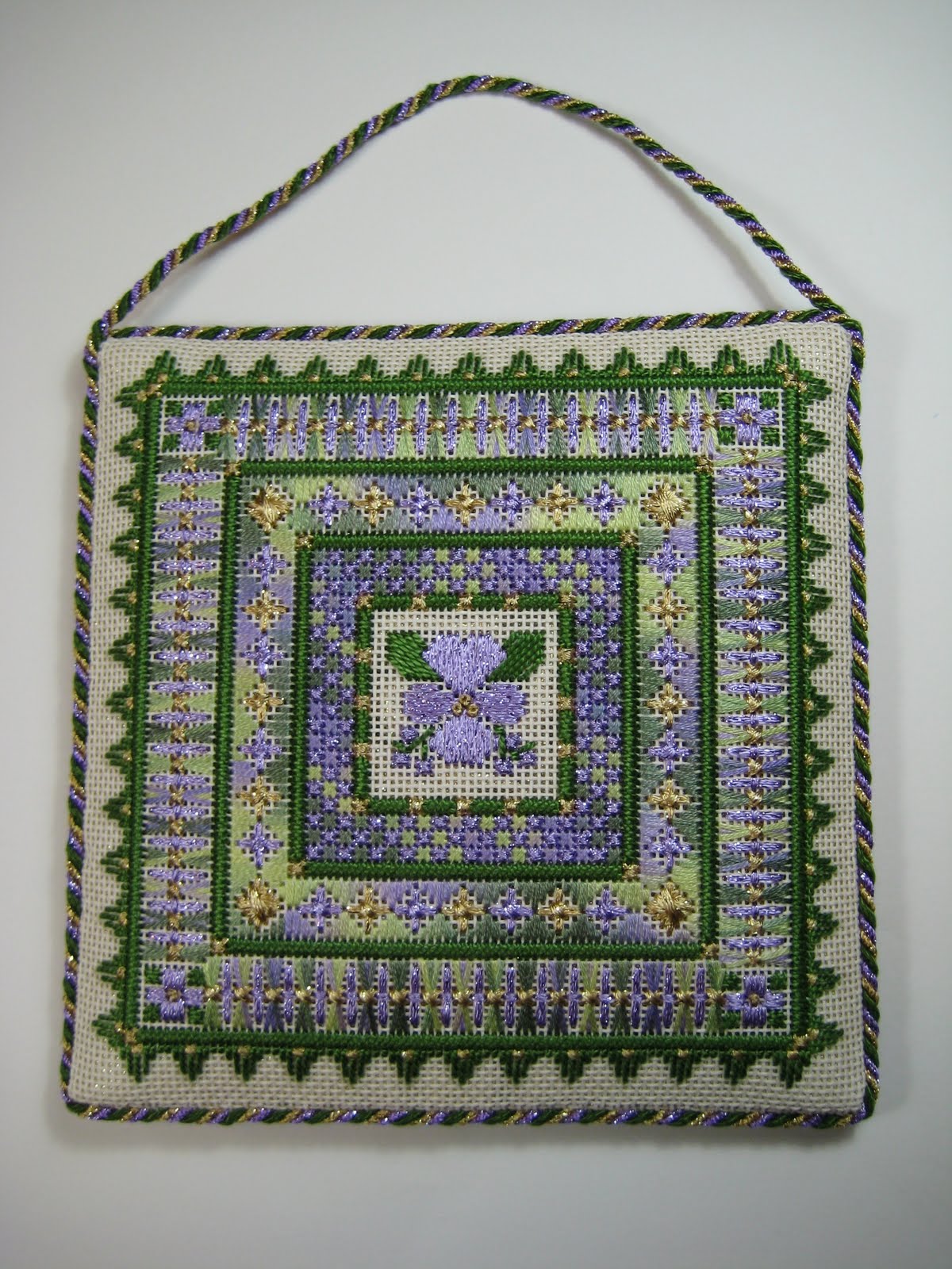 Two-Handed Stitcher: January 2011