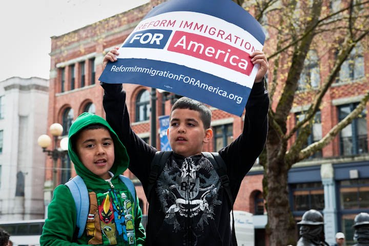 'Round About Seattle: Seattle Immigration Rally