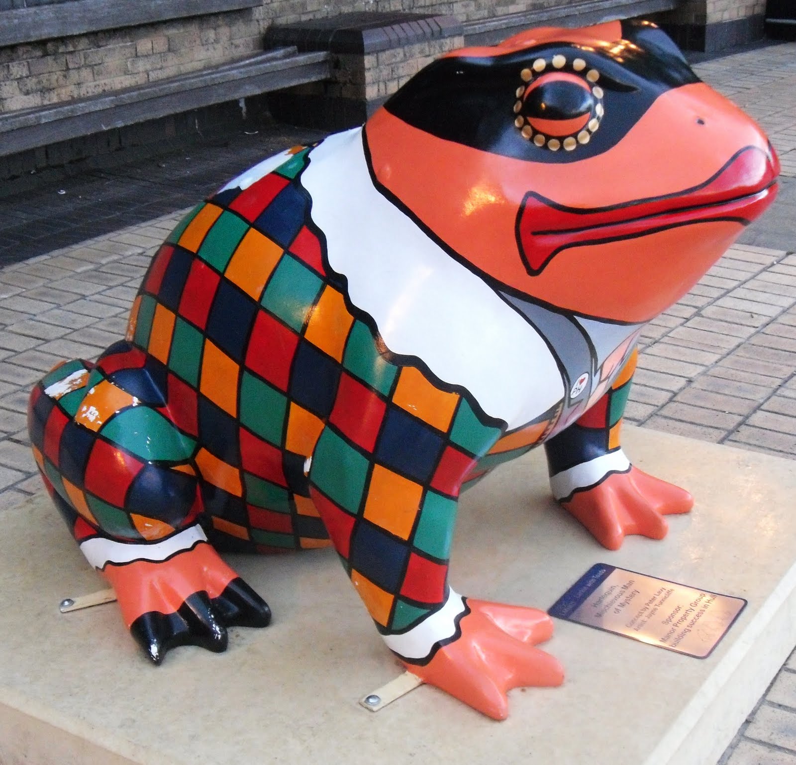 Dr Tony Shaw: Larkin with Toads in Kingston upon Hull: The City ...