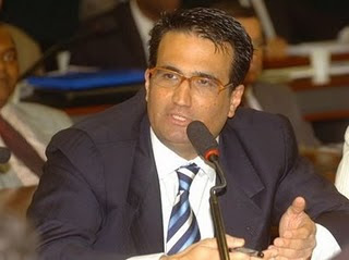 Política sem Aliança: Balanço da Entrevista de Vic Pires Franco