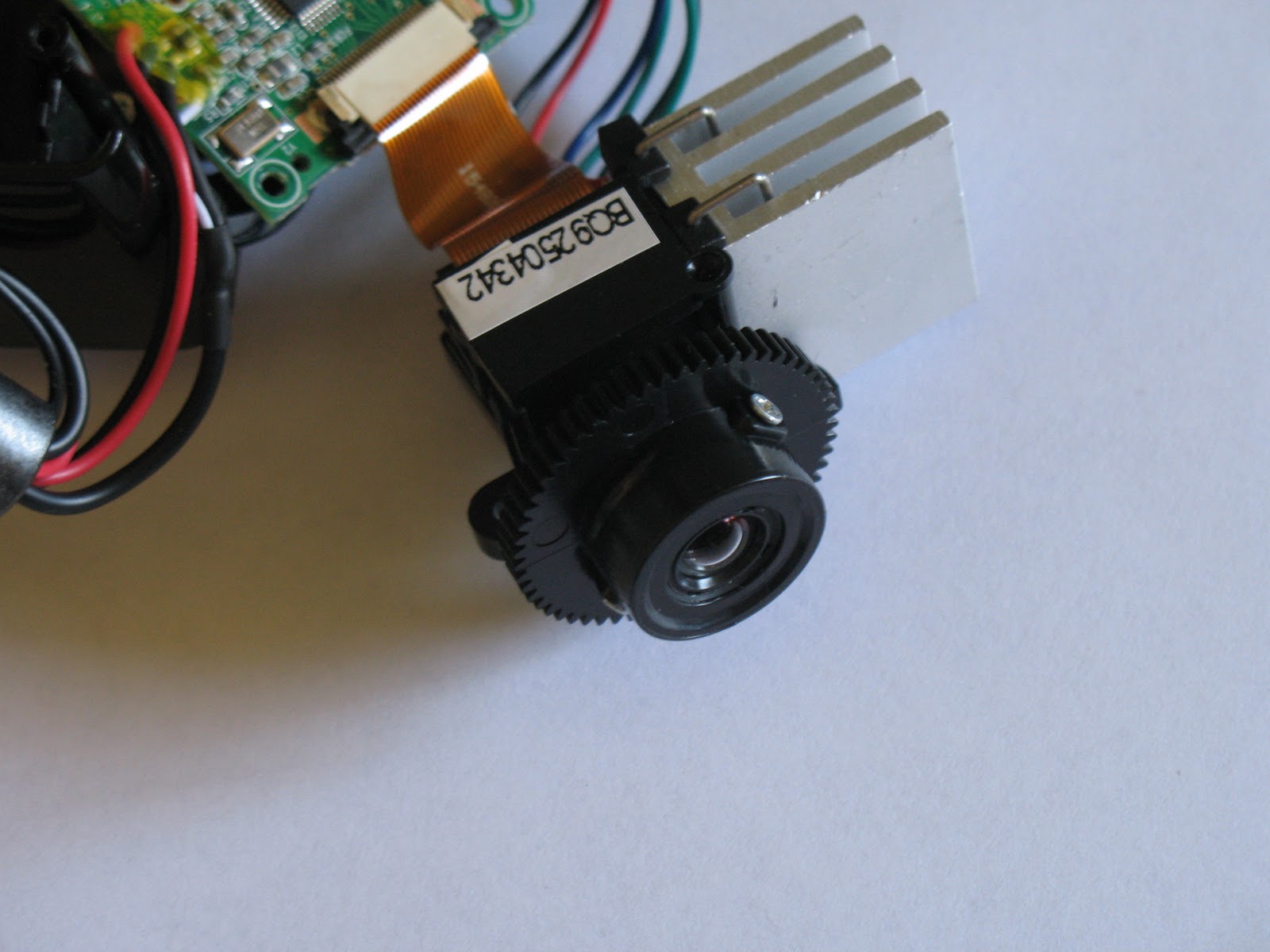 Video Technology: Inside the JAKKS Pacific Eyeclops Mini Projector