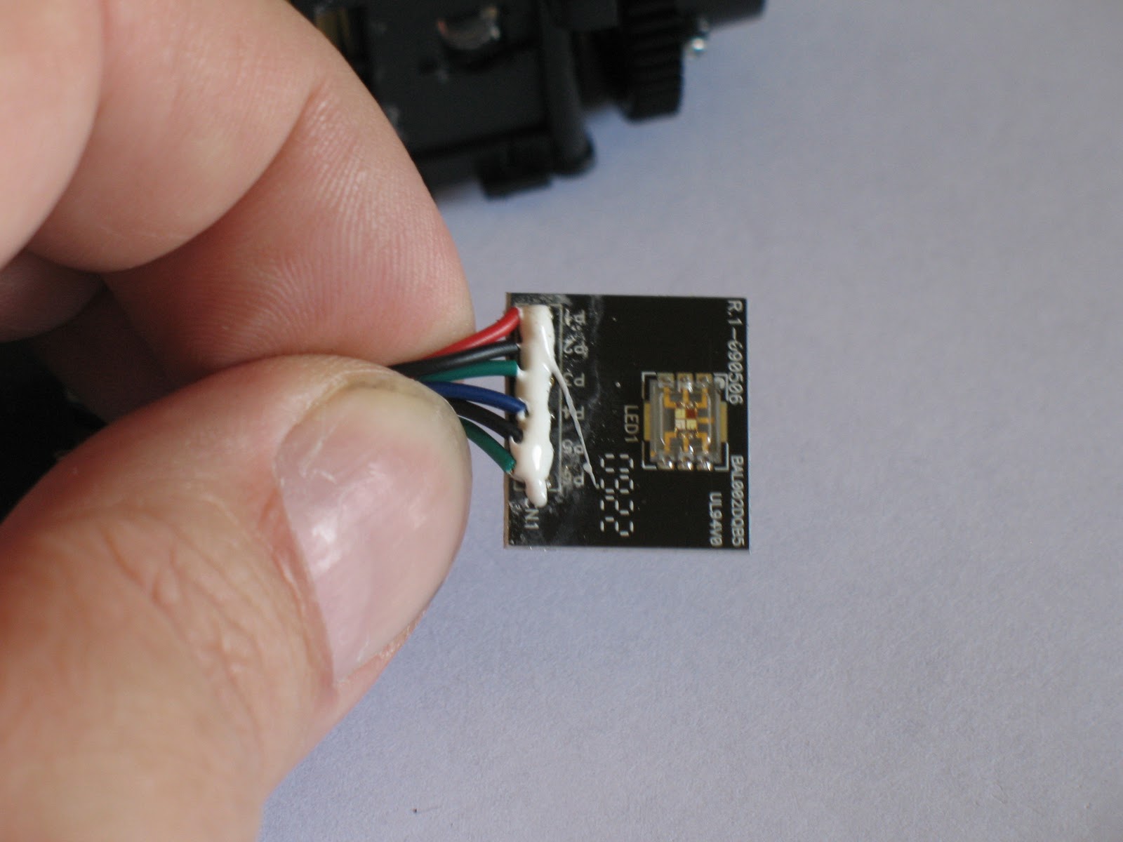 Video Technology: Inside the JAKKS Pacific Eyeclops Mini Projector