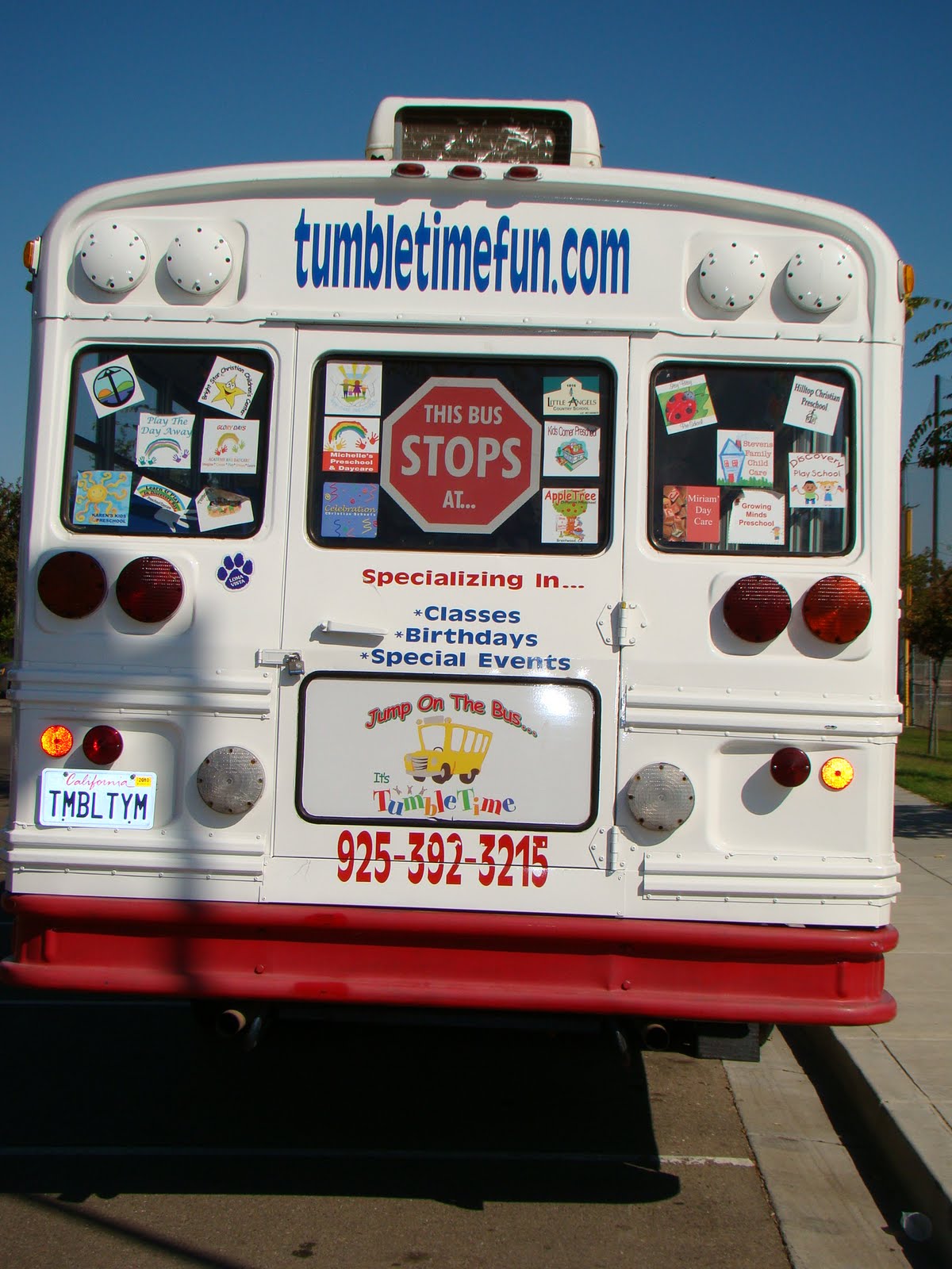 The Brown Family: The Tumble Time Bus Rolls Into Town