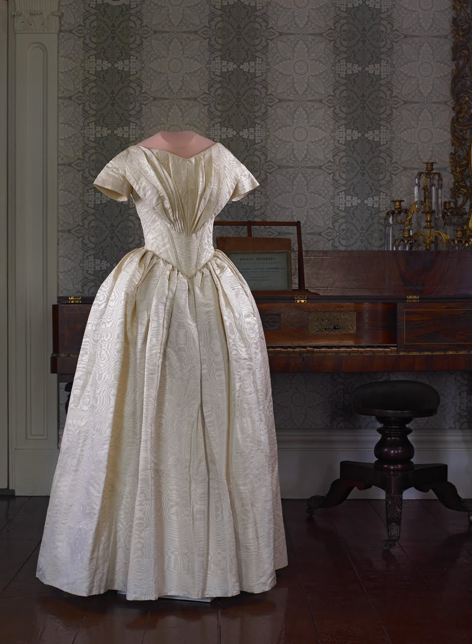 SilkBrocade's Passion for Fashion: Susan Osgood Jones, 1844 Wedding dress