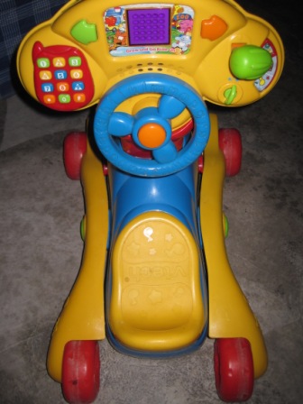 JuaiMurah: Vtech Grow N Go Ride On