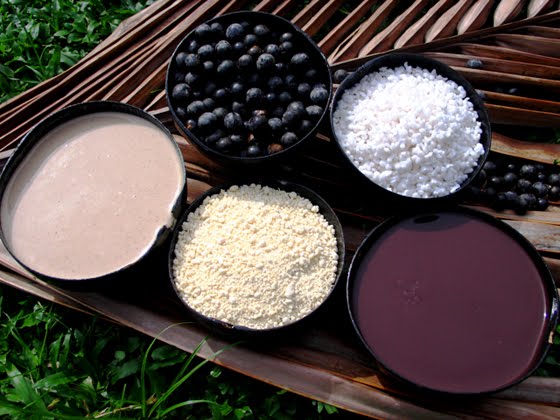 AÇAÍ COM TAPIOCA: AÇAÍ COM TAPIOCA