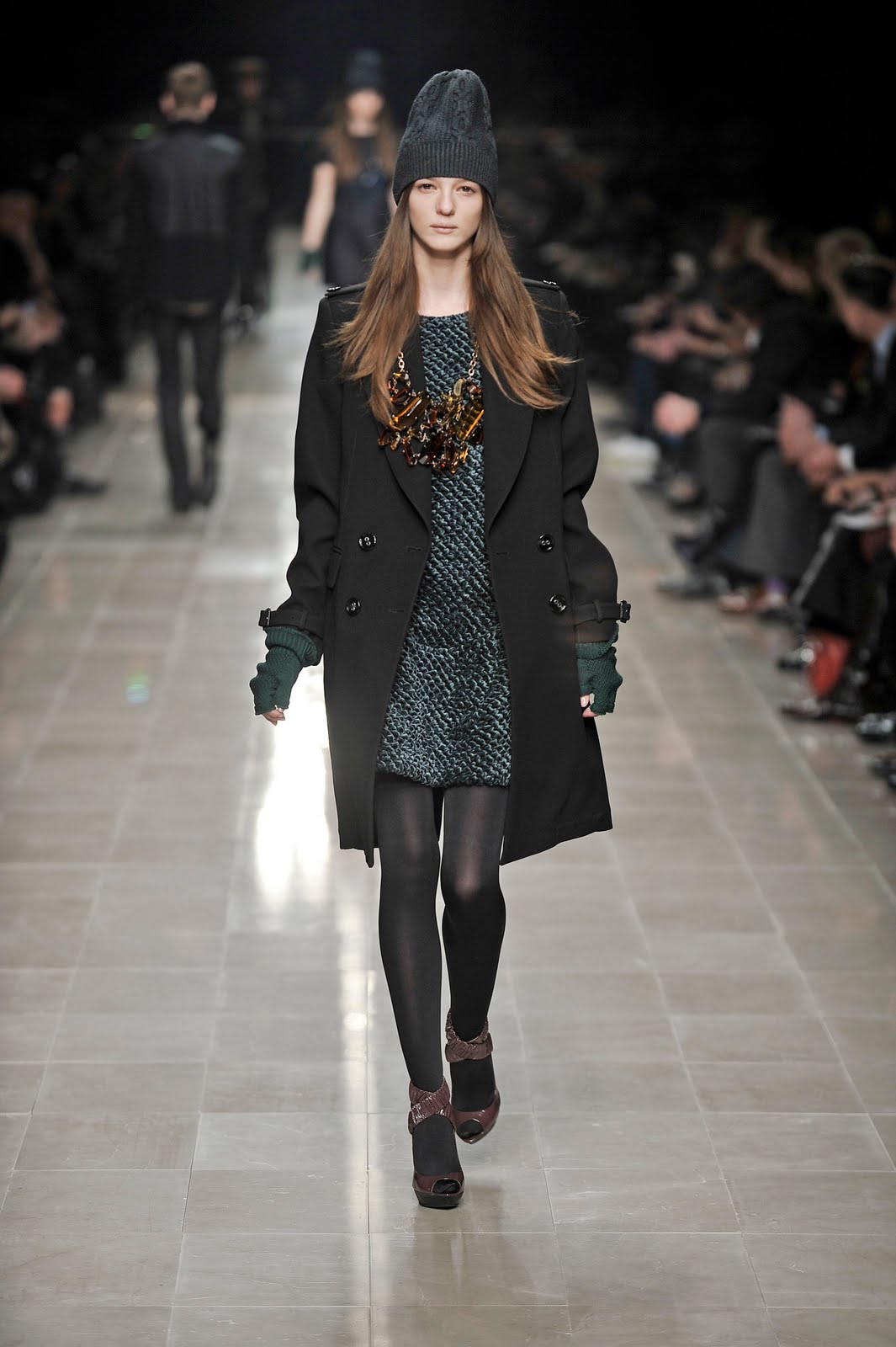 Fashion Whispers : Romanian models, pg 2 - Alex Sandor