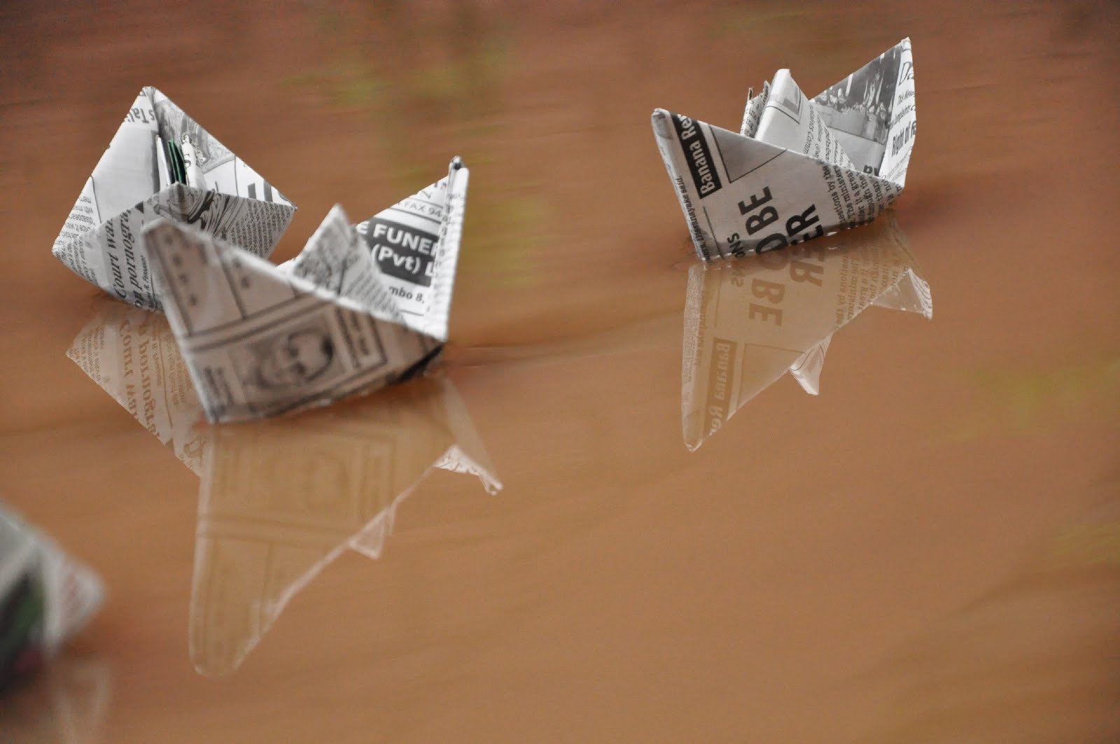 1000 AmAzInGlY AMAZING ThInGs !!: # 3 Making a Paper-Boat