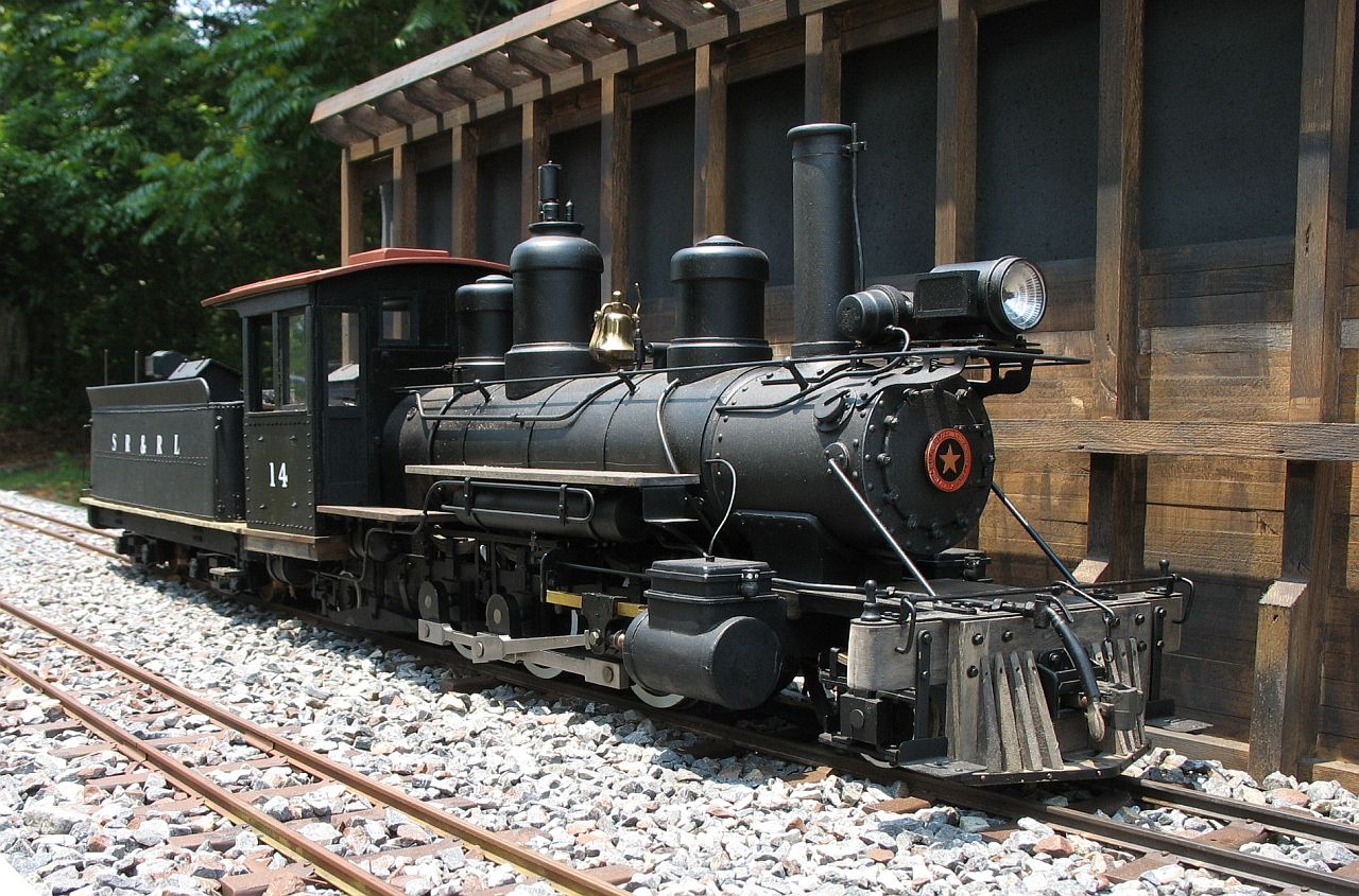header: Big trains on little tracks...7/8" scale