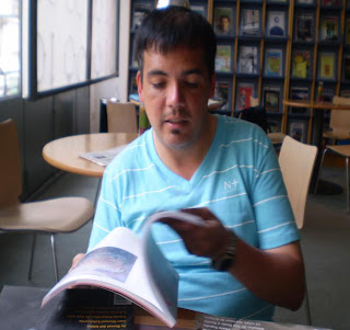 Club de Fans Clemente Padín de Buenos Aires: FERNANDO DAVIS EN MONTEVIDEO