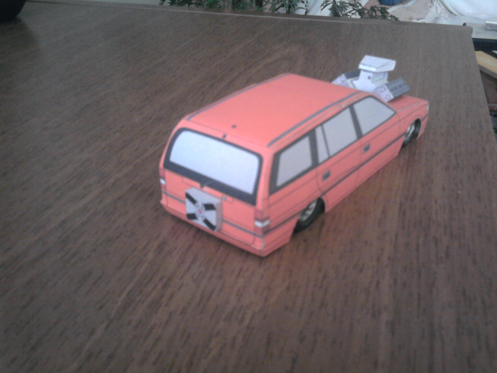 PAPERSLOTCAR: Paper Dragster