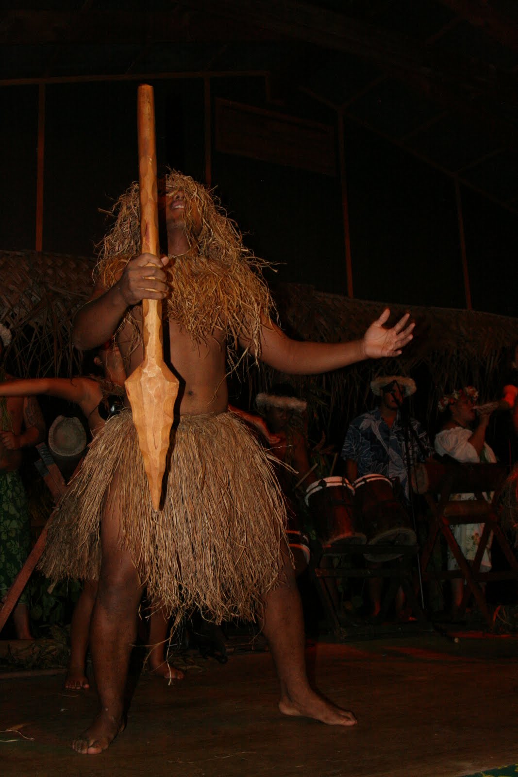 Brina Bird, the Wee Man and the Diva: We made it to a year in Rarotonga ...