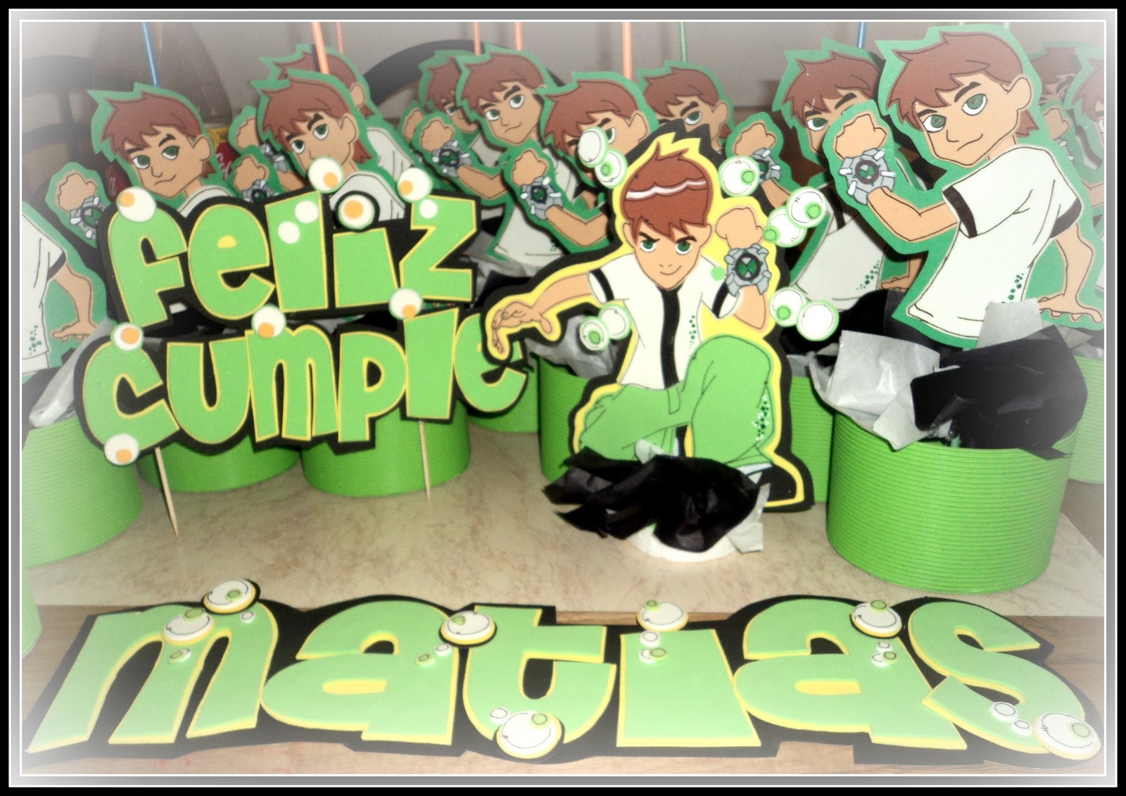 Cotillones de ben 10 - Imagui