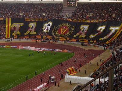 Flying Dutchman: ULTRAS TARAJI