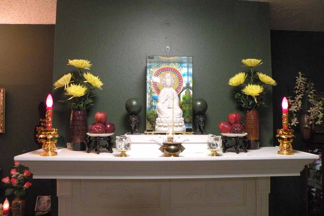 Xing Fu: PRAYER ALTAR