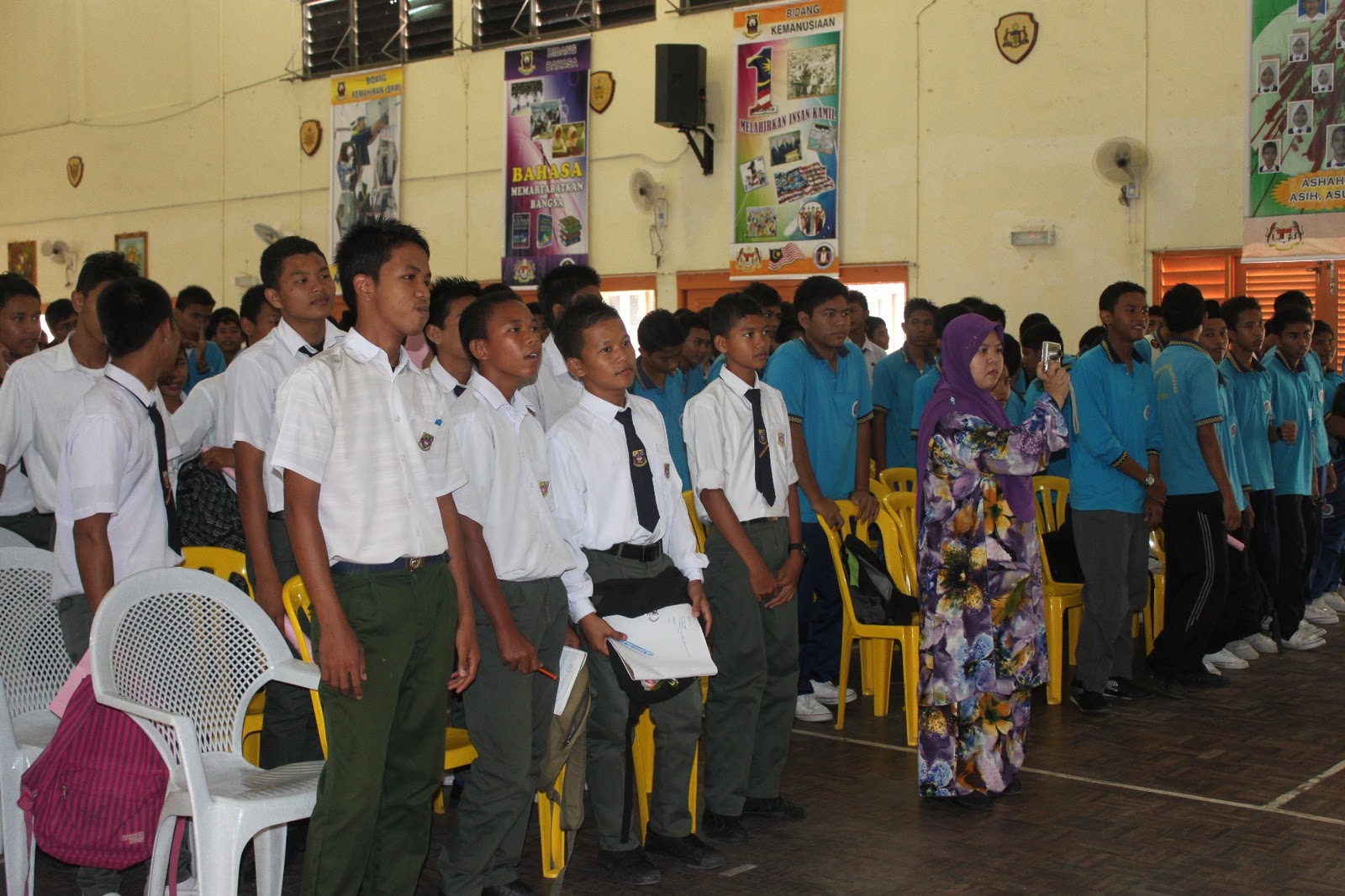 VOKASMA Today: OUTREACH PROGRAMME: SMK SERI MANJUNG & SMK RAJA SHARIMAN
