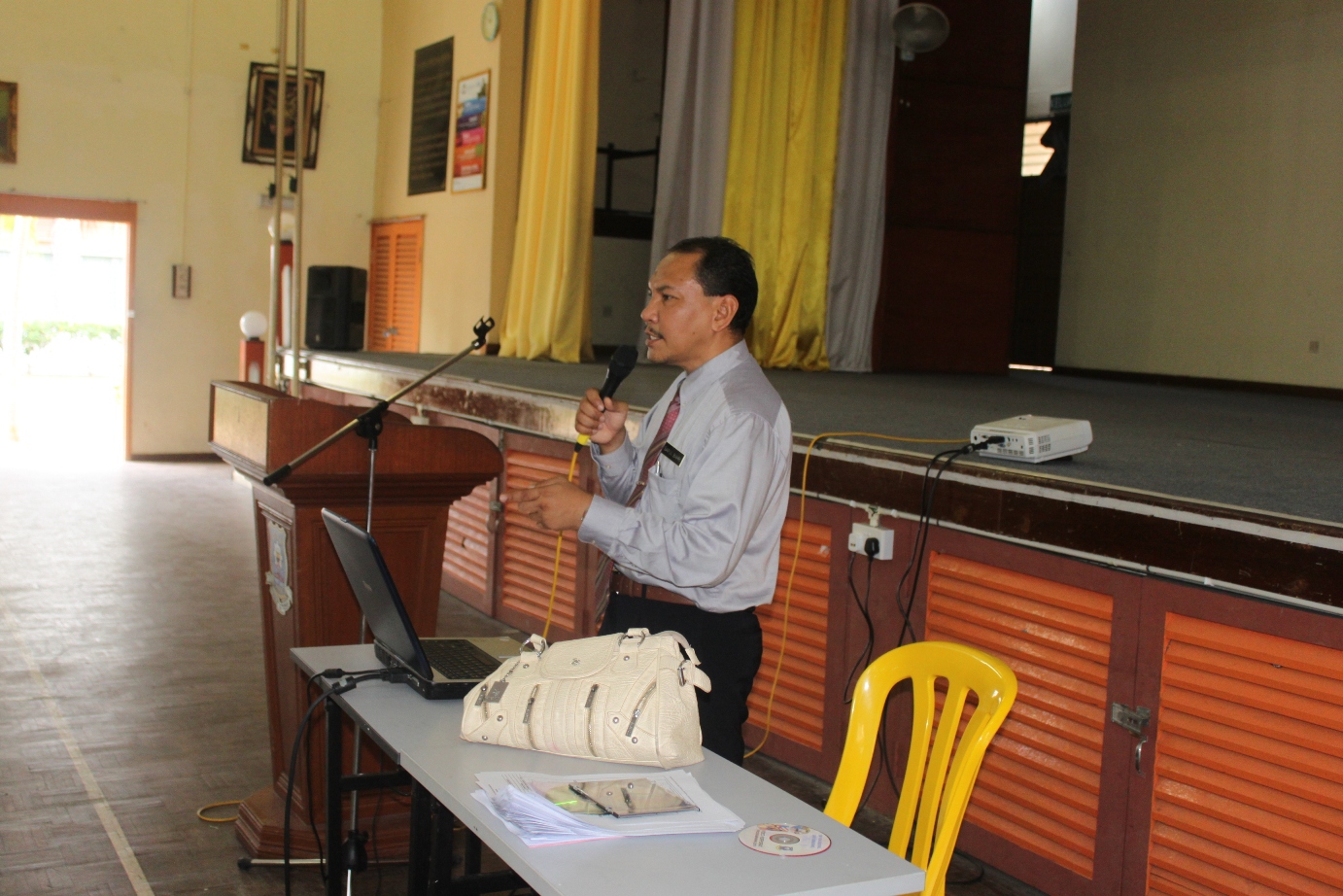 VOKASMA Today: OUTREACH PROGRAMME: SMK SERI MANJUNG & SMK RAJA SHARIMAN