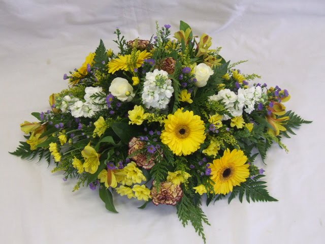 RJ's Florist: Funeral Tributes