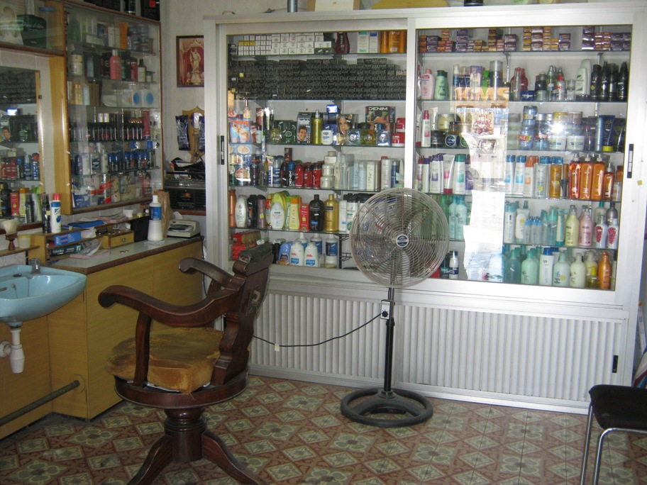 BIRZEBBUGA PRETTY BAY - by Bill of Pretty Bay: THE BRINCAT BARBER SHOP ...
