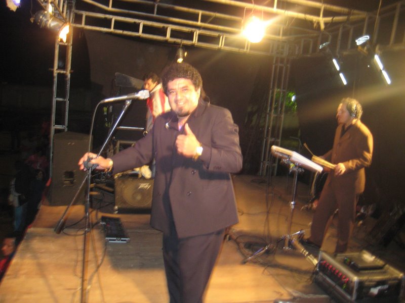 Camino al Paraguay: Polka electrónica del Paraguay: ODILIO ROMAN x 3