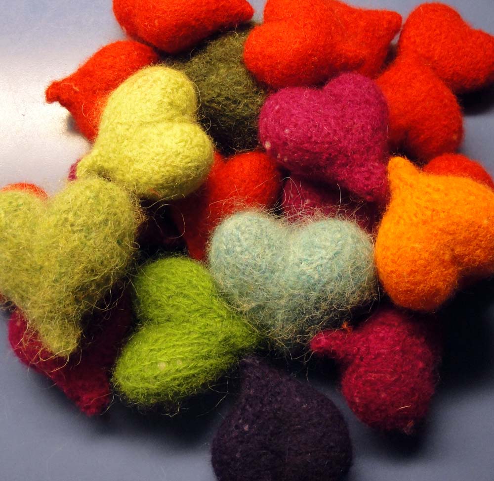 Doo it - just doo it: Strikkede og filtede hjerter