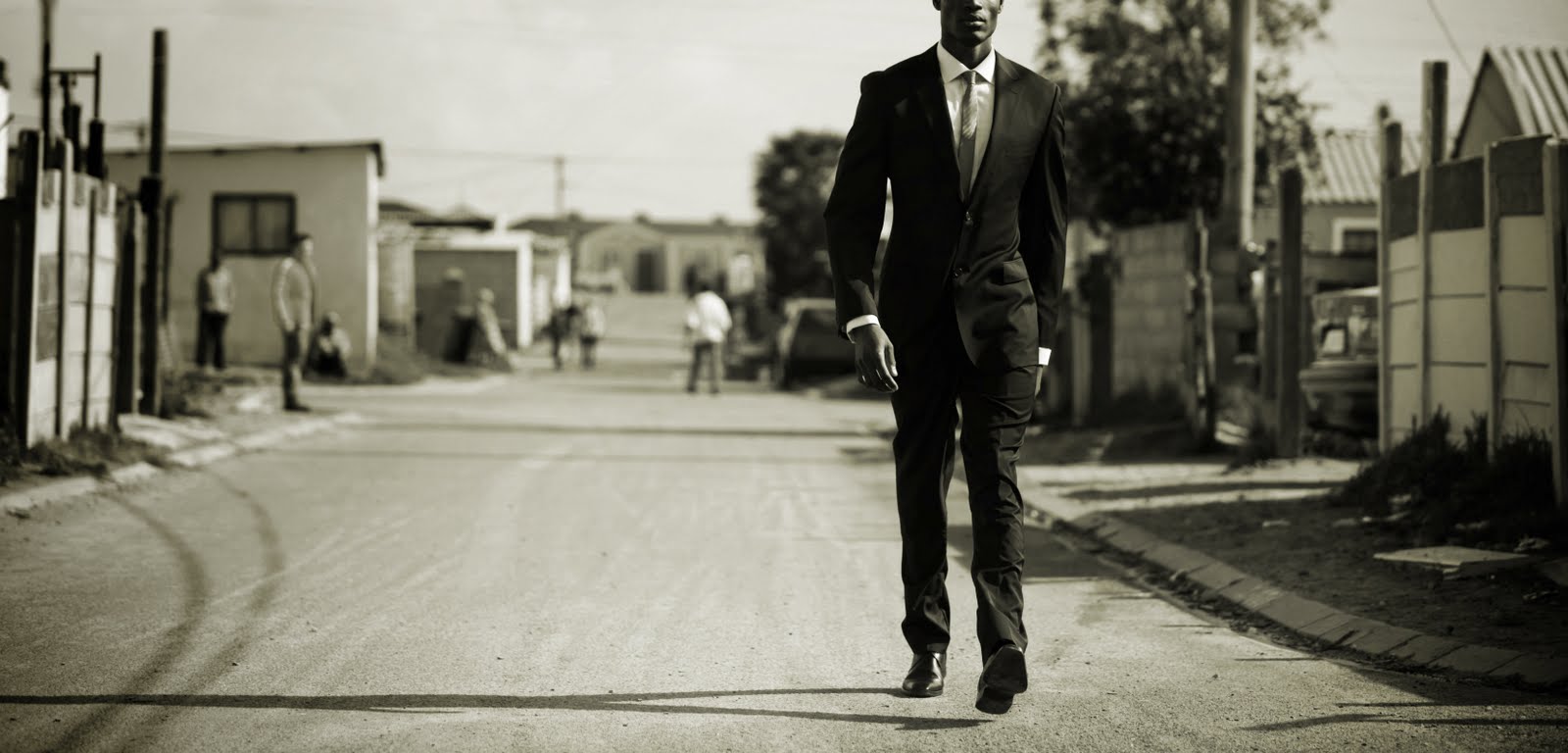 cheek to chic: The Striding Man awards