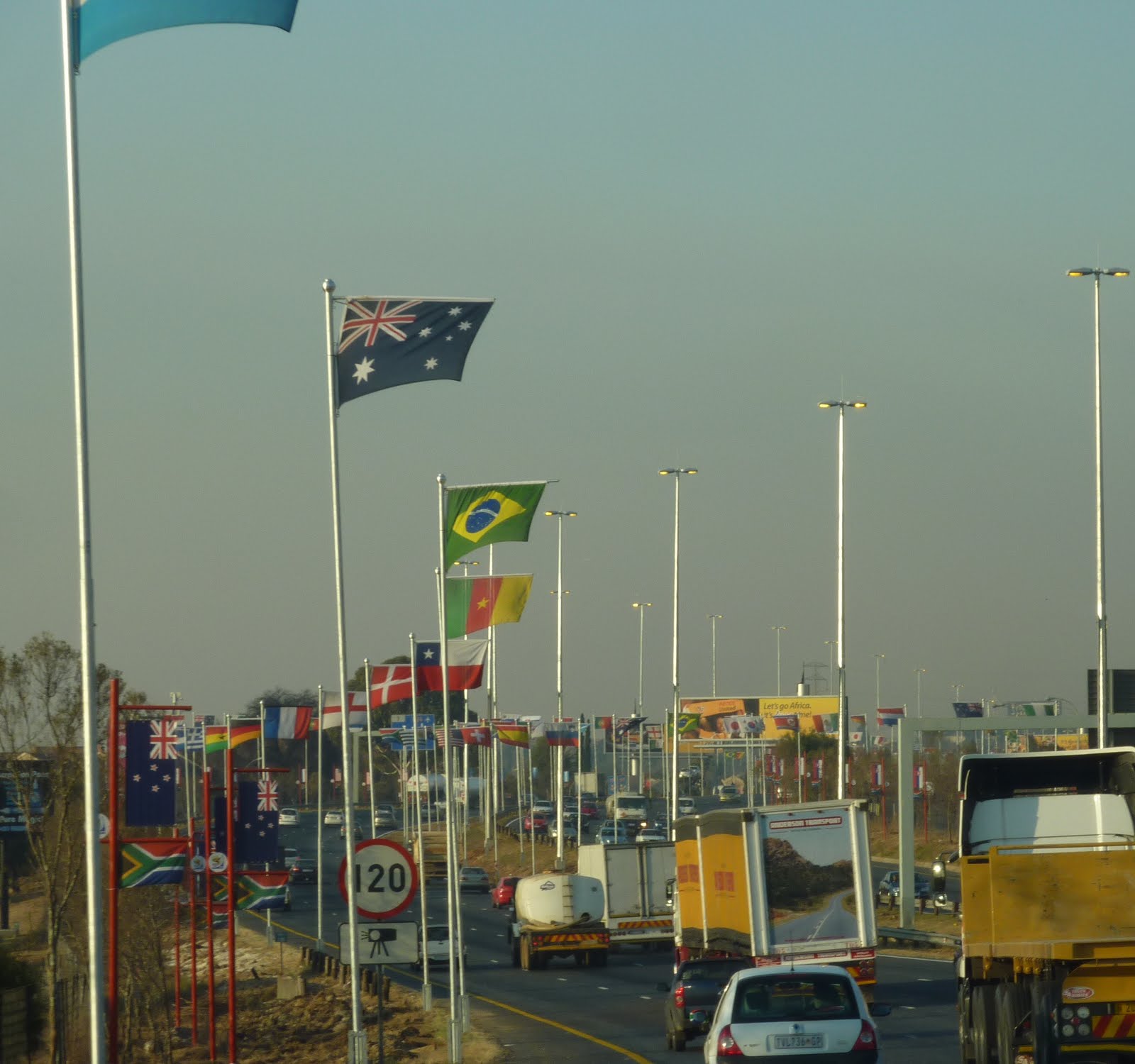 cheek to chic: Images of Jozi 2010!