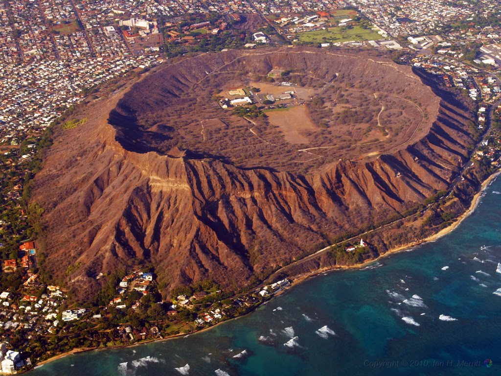 Shutter Eye: Diamond Head