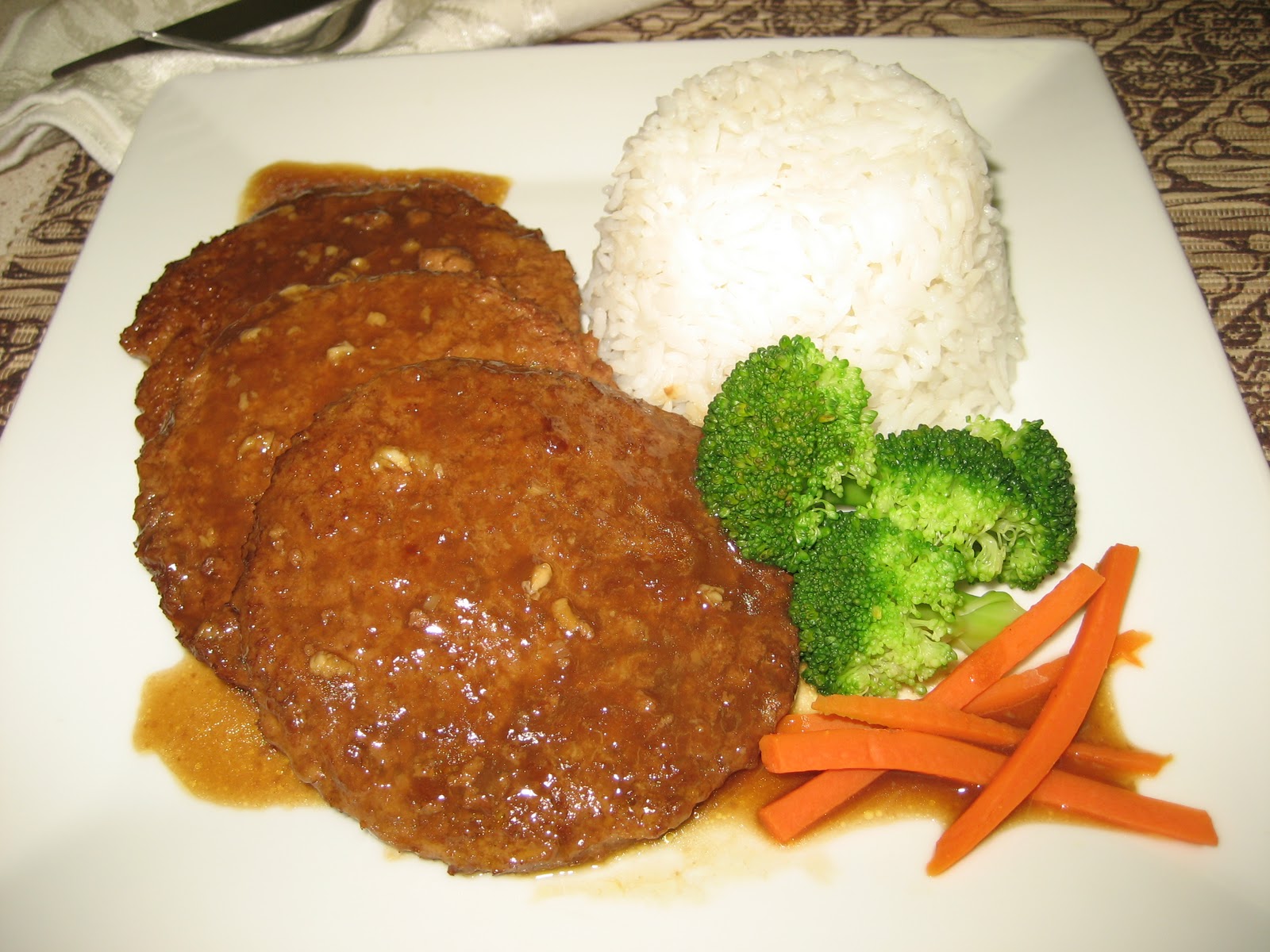Homestyle Vegetarian Cooking: Vegetarian Prime Stakes with gravy