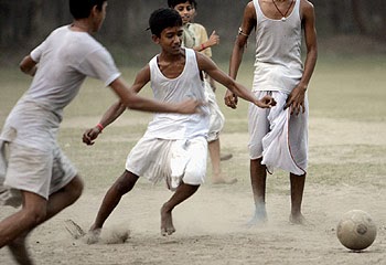 Football vs. Cricket