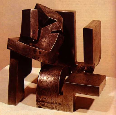 introducción al color: La escultura abstracta