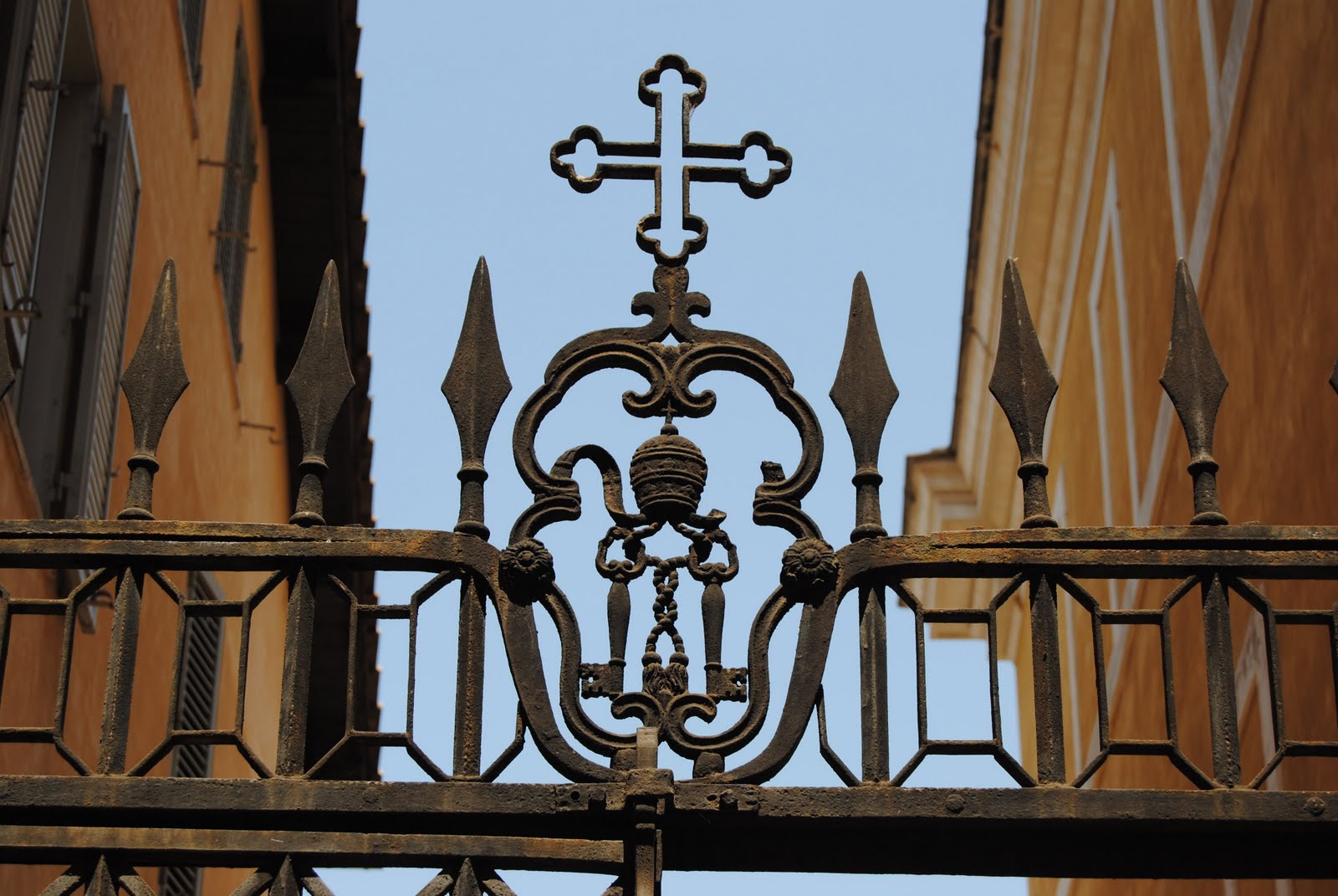 New Liturgical Movement: Ironwork in Rome