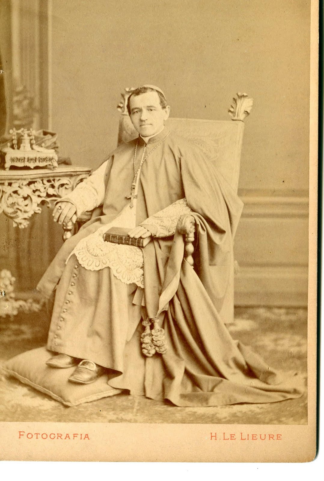 [CATHOLIC CAUCUS] Clerical Dress in the City of Rome in the 19th ...