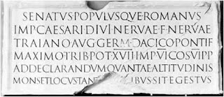 TIPOGRAFÍA: ESCRITURA ROMANA