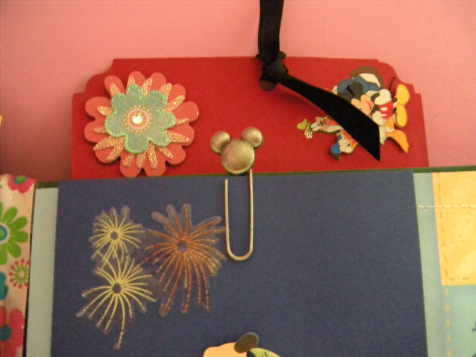 Scrapping With Lisa: Past Projects.