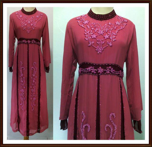 Butik Muslimah Moden Al-Jawahir: JUBAH MODEN MUSLIMAH BERMANIK