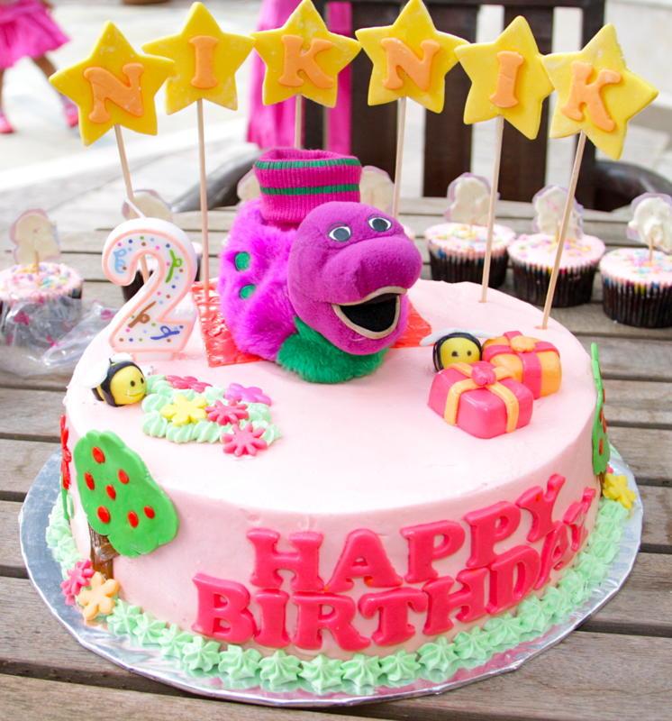 Sheng's Fantastic Creations: Barney Cake