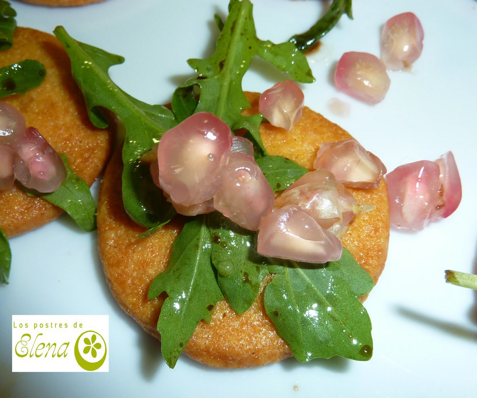 Los Postres de Elena: Galletas de parmesano con rúcula y granada