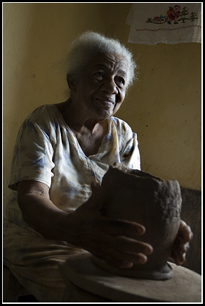 Arte Popular do Brasil: Maria Amélia