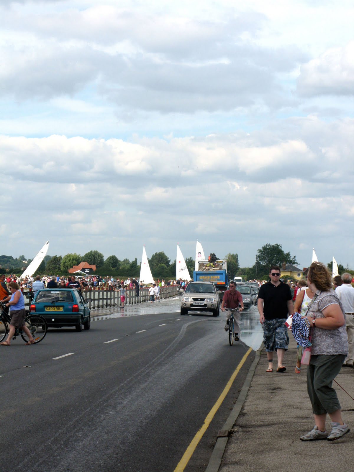 Musings from a muddy island: My Mersea Week III - Round the Island Race